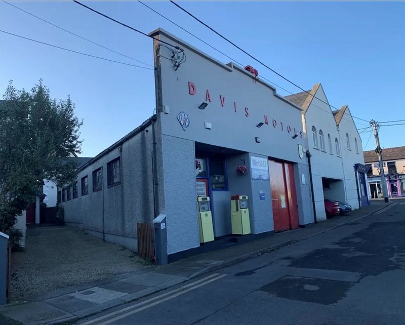The Greystones Guide | Davis Motors Goes To Market